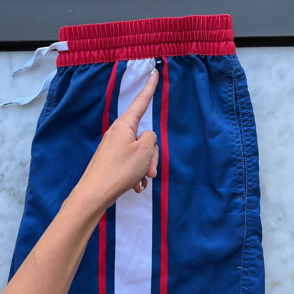 Chubbies Navy With Red & White Stripe - Gem